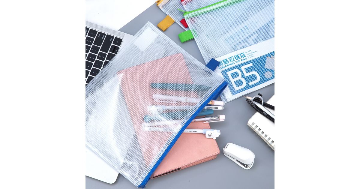 Zip Bag Deli B5 · Stationery